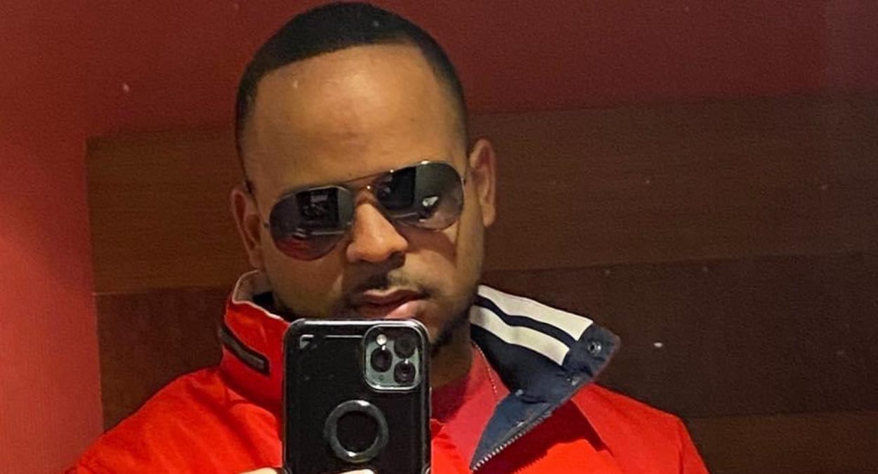 This is Rey’s Show as He Wins Fans and Critics Alike with His Latest ...