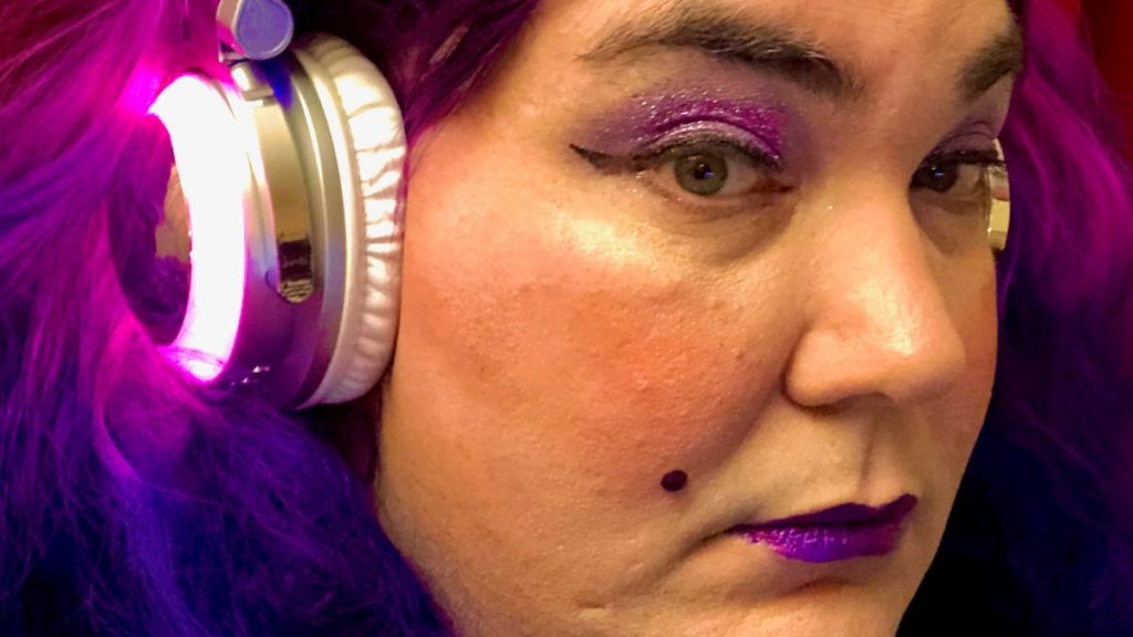 Sweet Lily Love Unveils Her New Single "Life V2.0" | Tunepical