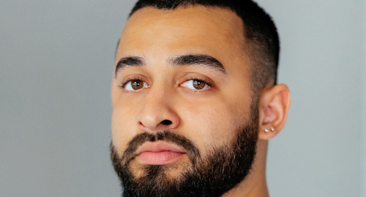 Canadian superstar Buggie Bars’ new motivational anthem, "Shine," is now streaming on your ...